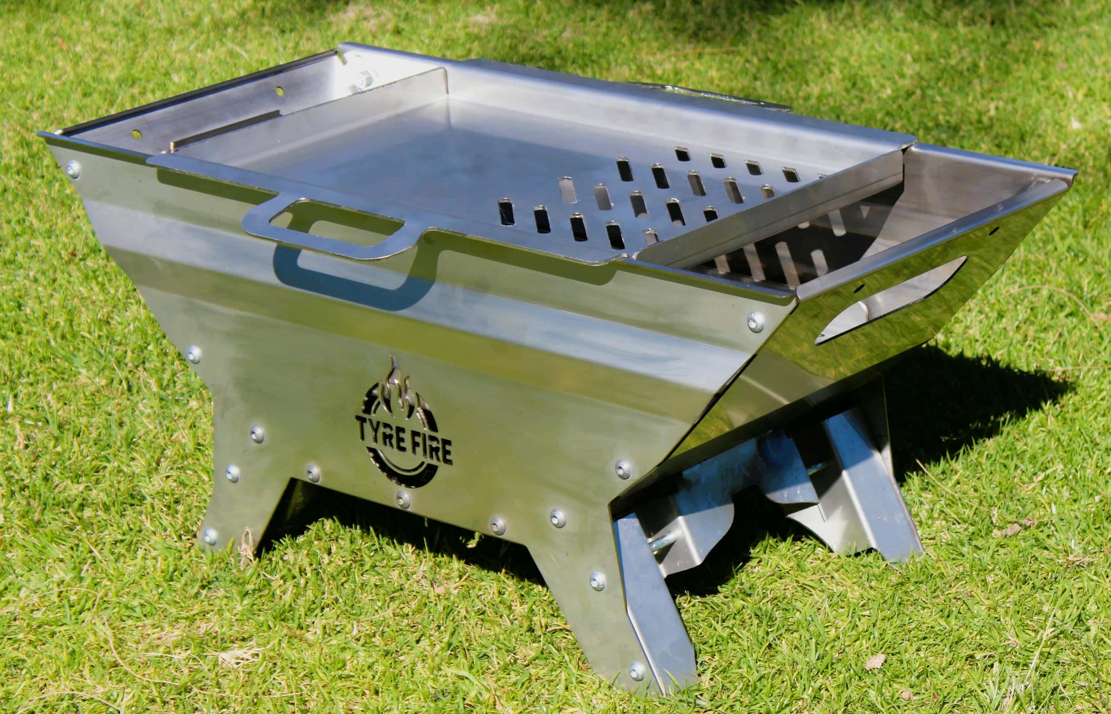 Caravan & 4WD Fire Pit | Spare Tyre Mounted BBQ – TyreFire Australia ...